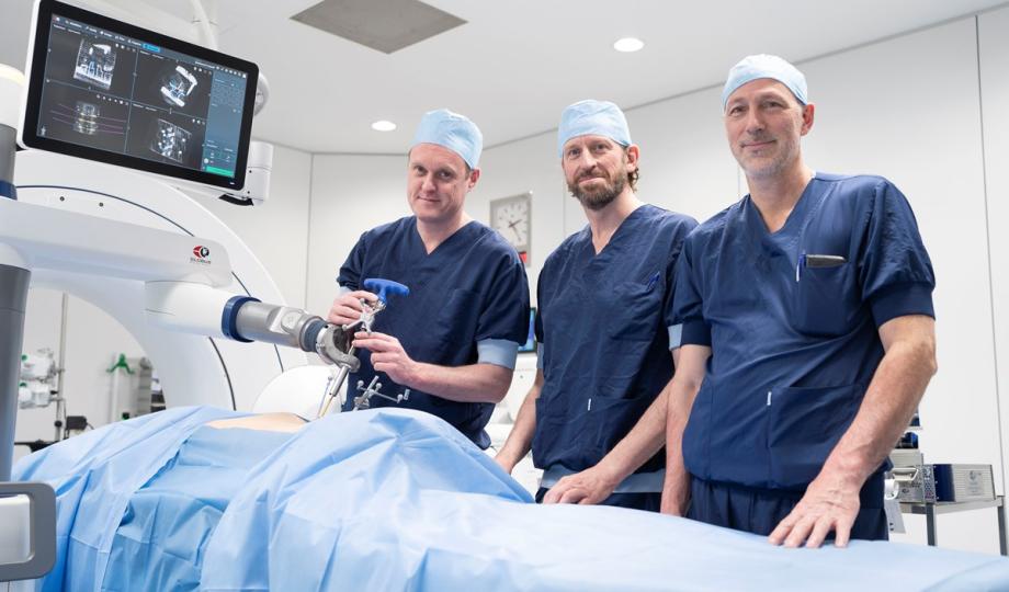 Robot voor neurochirurgie | AZ Klina